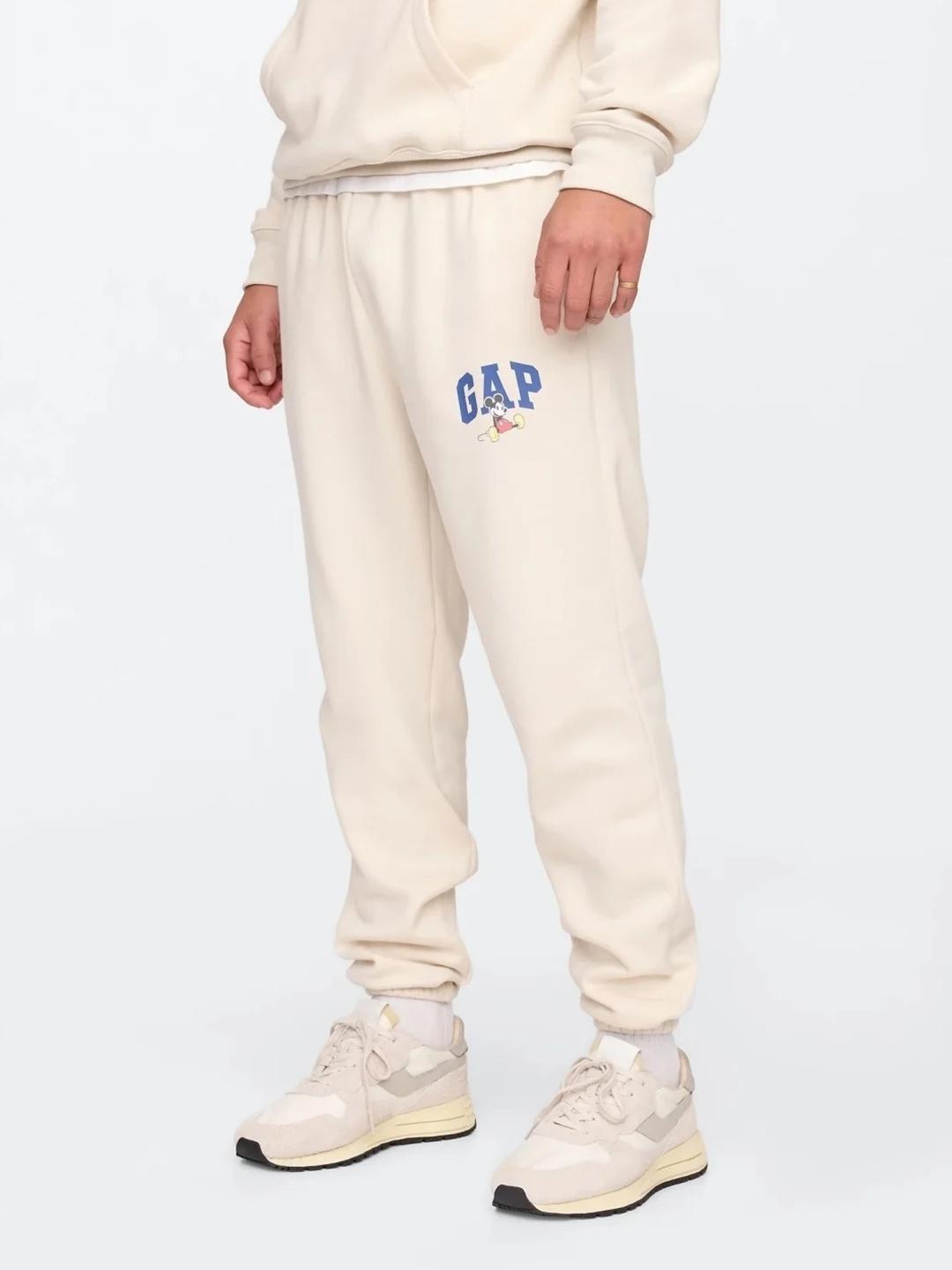 Buy GAP Men Logo Printed Mid Rise Joggers - Track Pants for Men ...