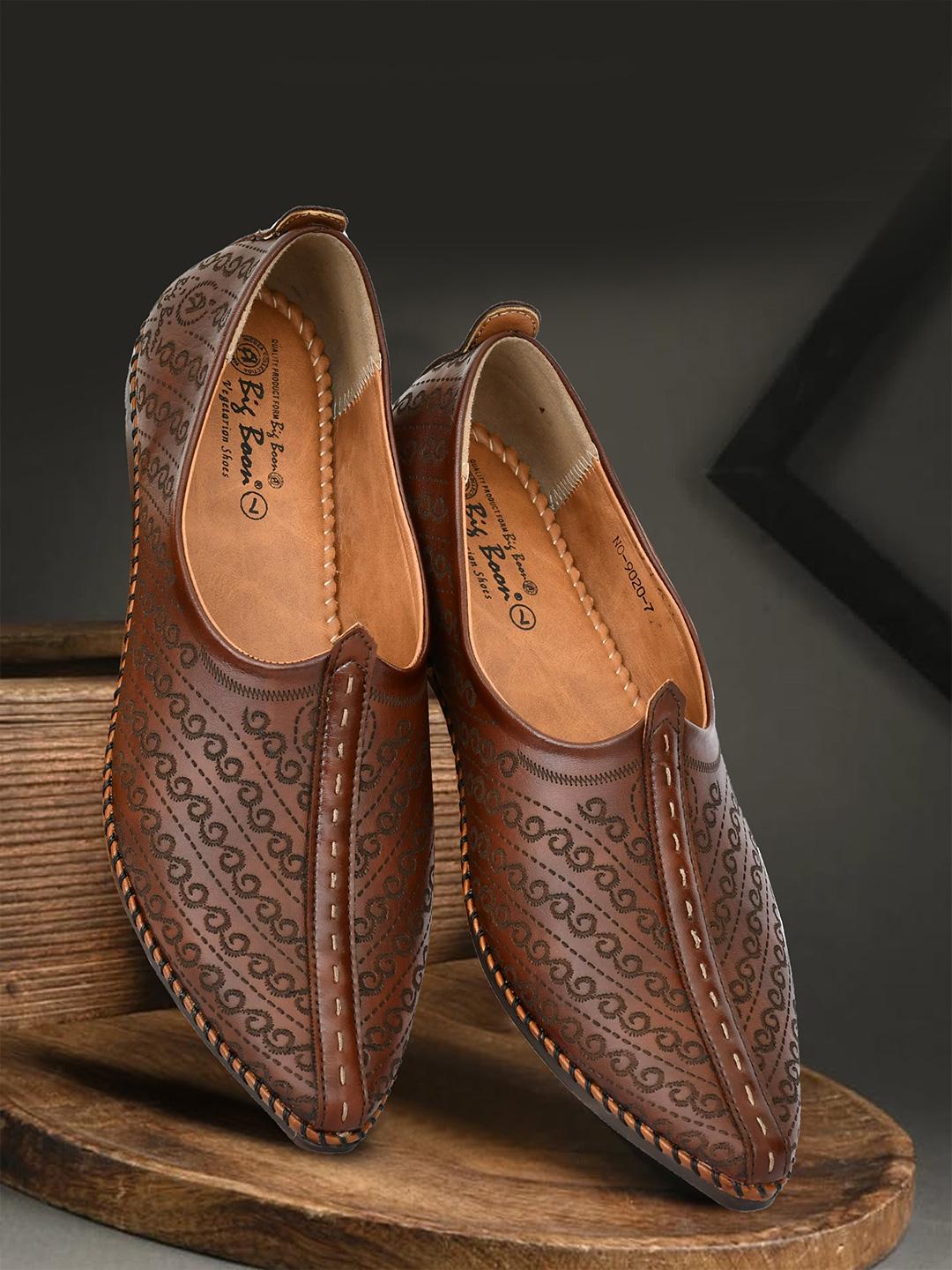 Buy Big Boon Men Textured Slip On Mojaris - Casual Shoes for Men ...