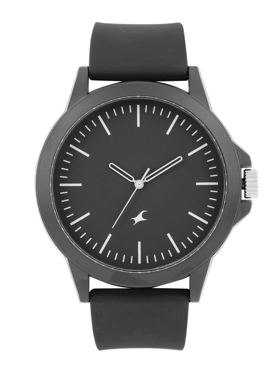 Buy Fastrack Unisex Black Analogue Watch 38024PP25 - Watches for Unisex ...