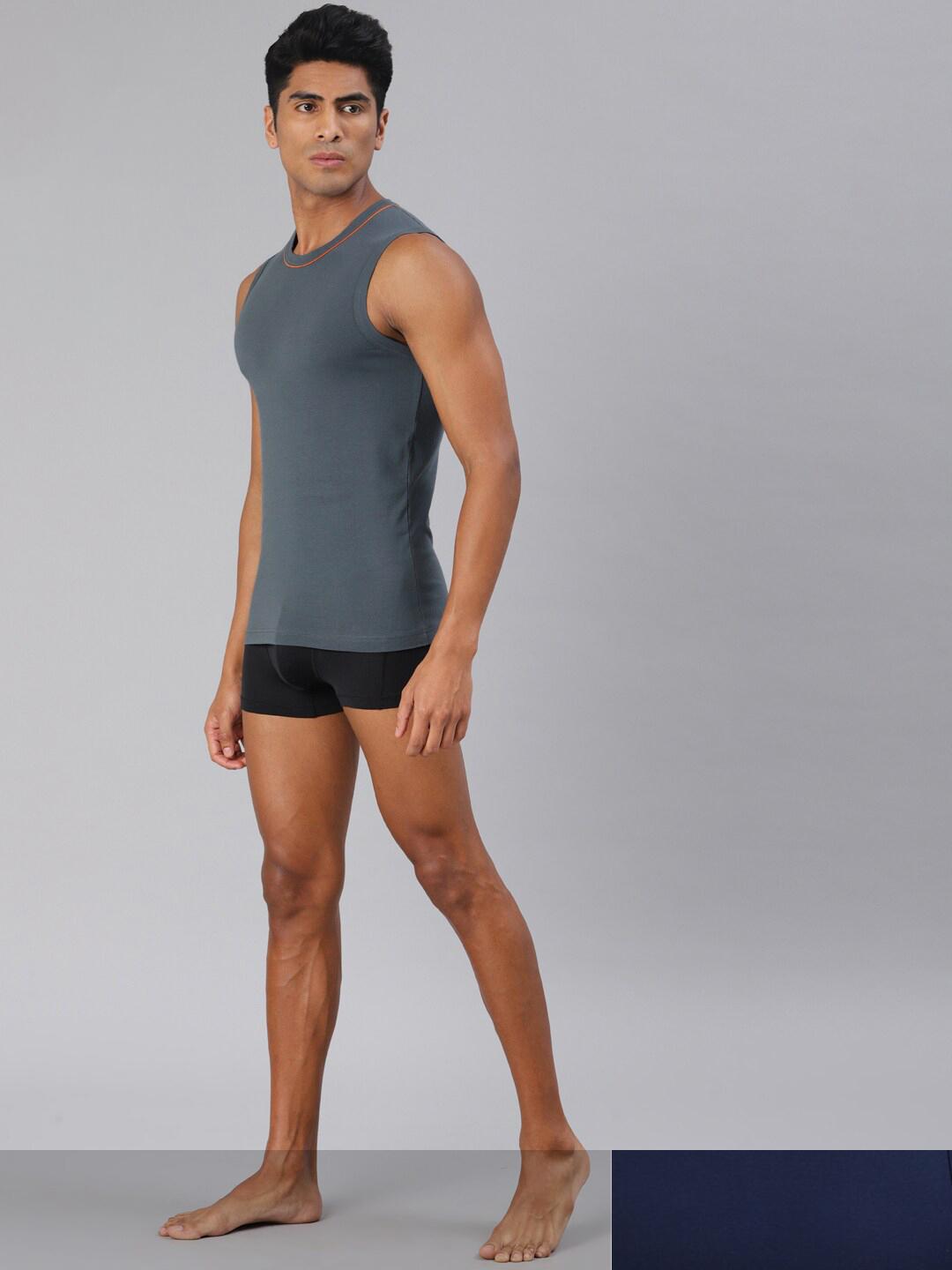 Buy HRX By Hrithik Roshan Men Lifestyle Pack Of 2 Solid Muscle ...