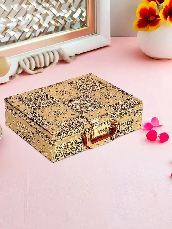 bangle box