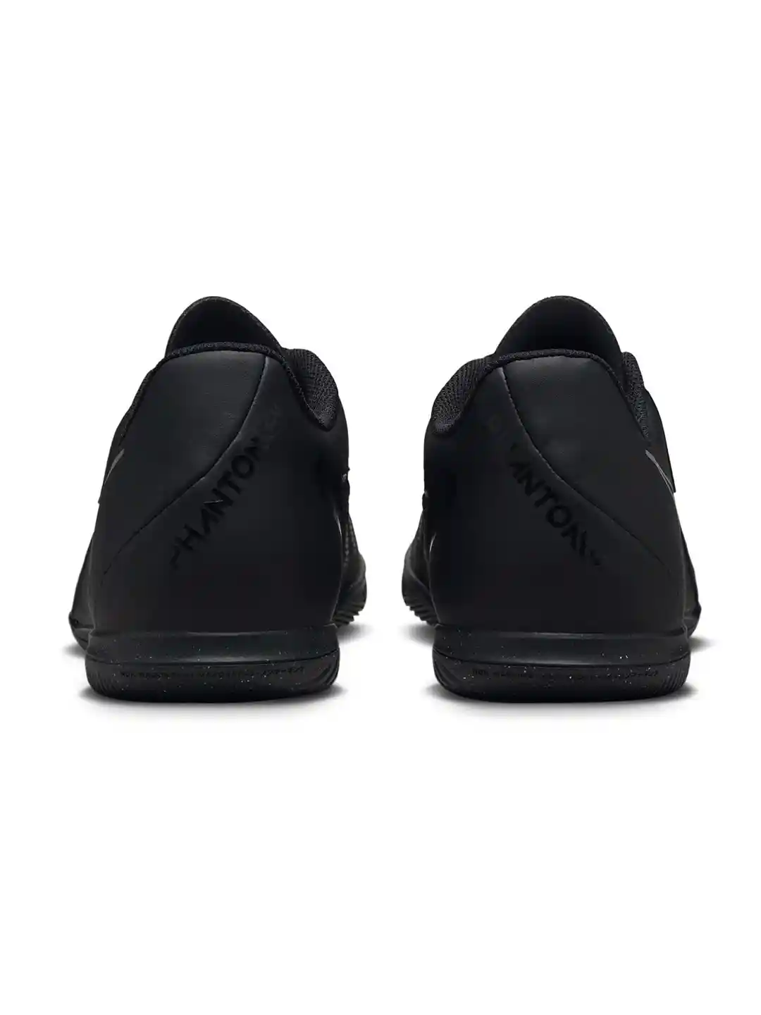 black hypervenom indoor