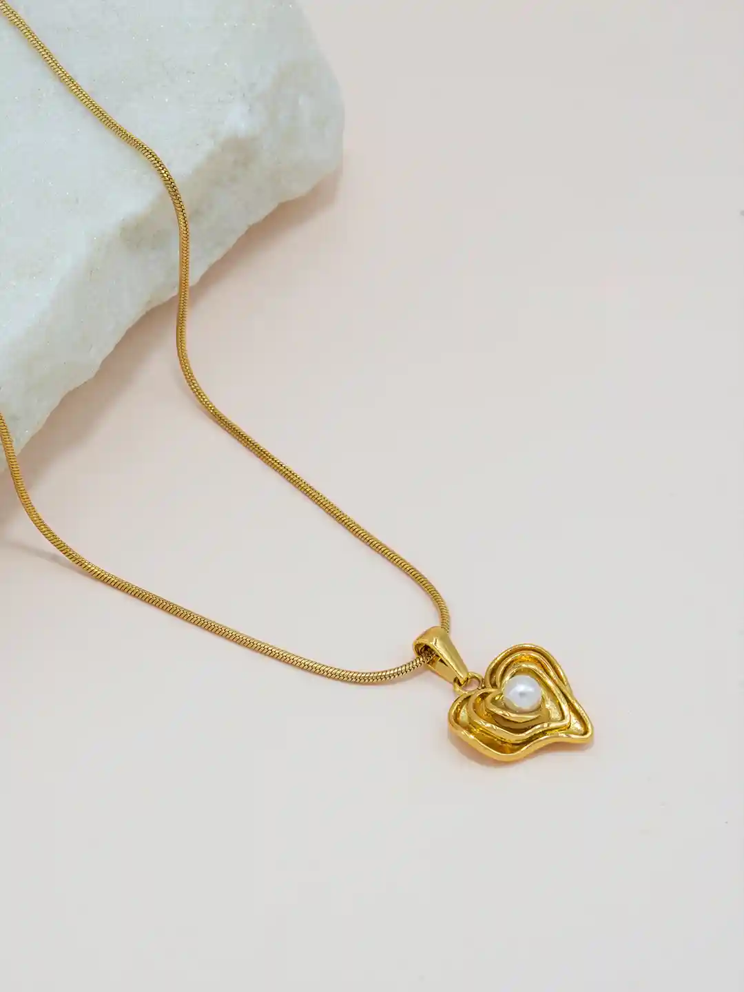 derek jeter necklace