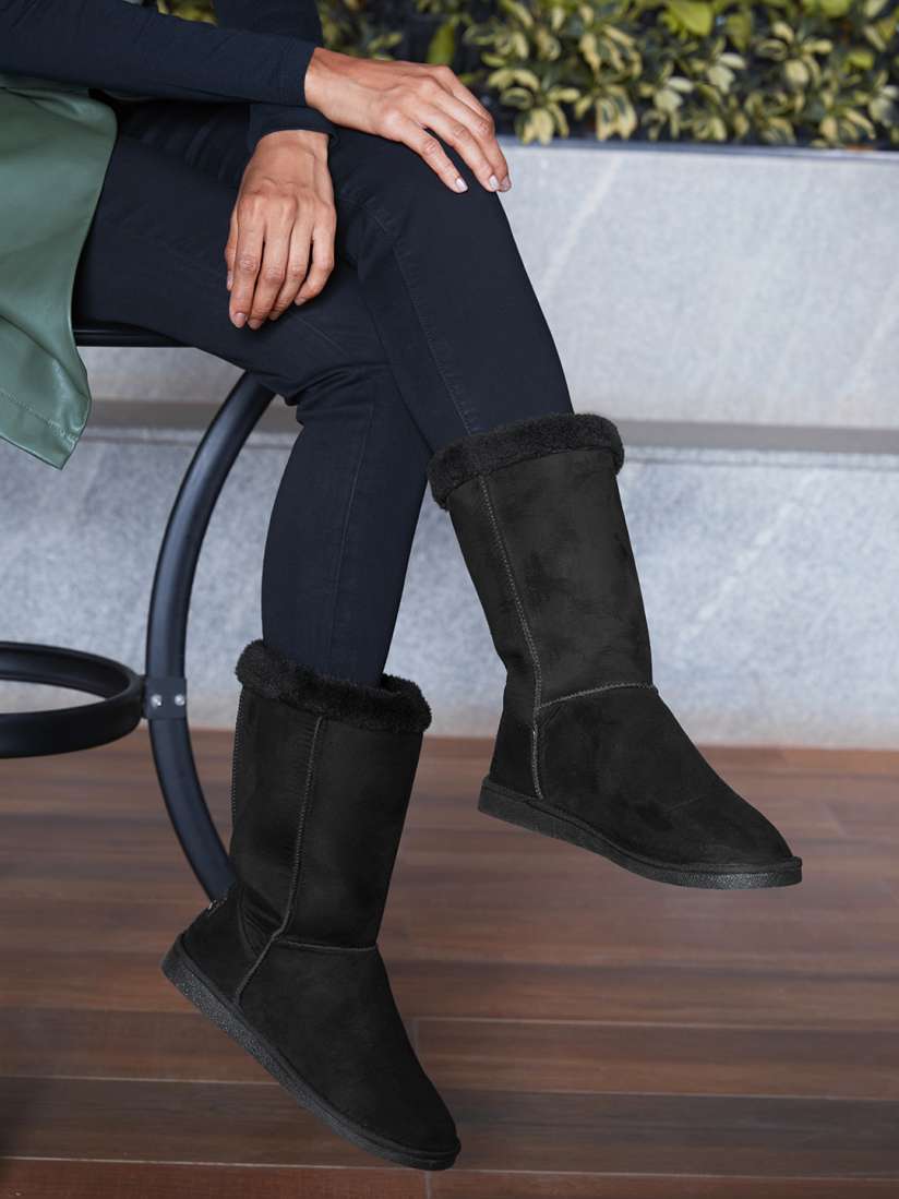 Carlton london boots store
