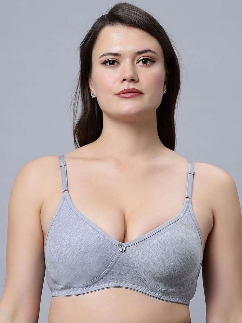 Myntra bra store