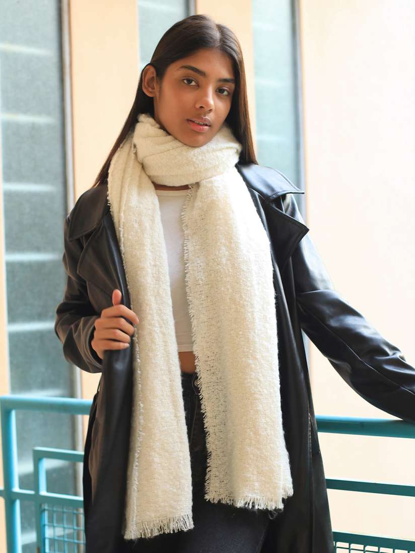 Winter scarf store