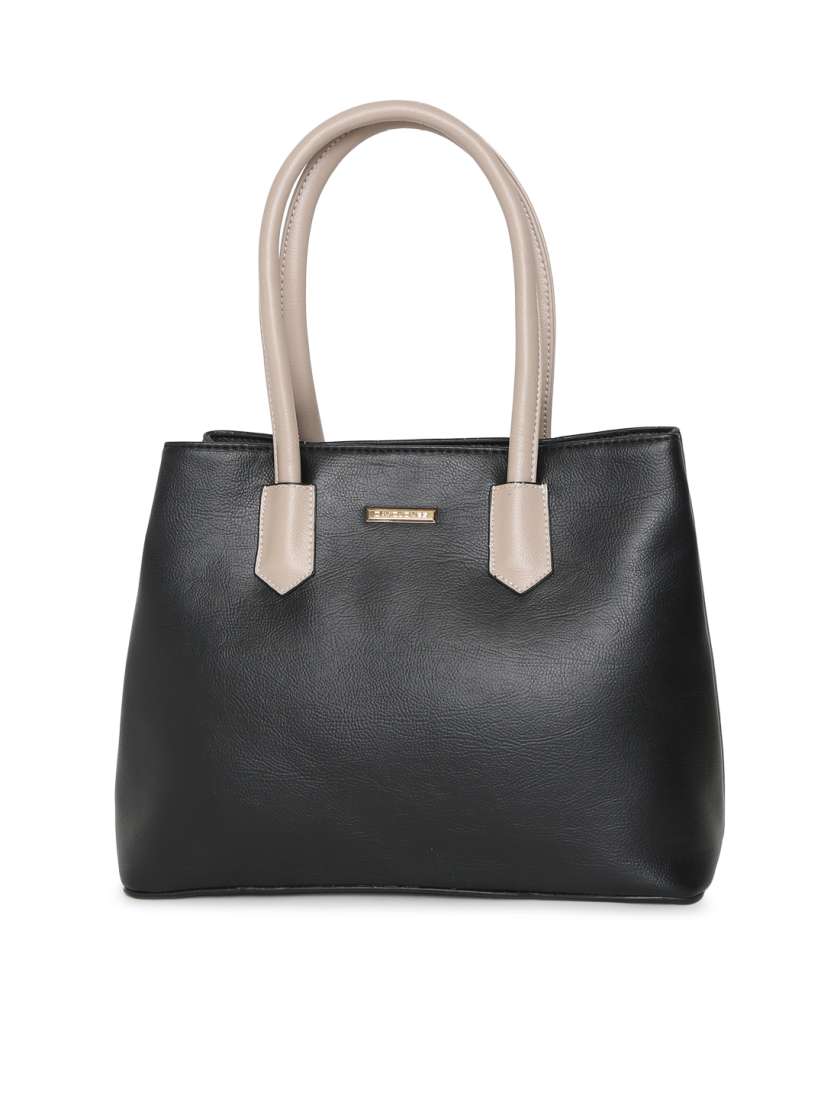 Myntra handbags store