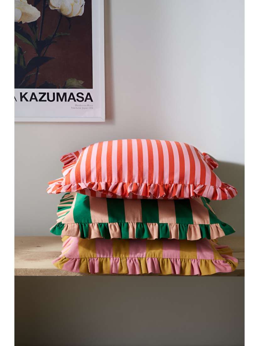 H & m cushion covers store
