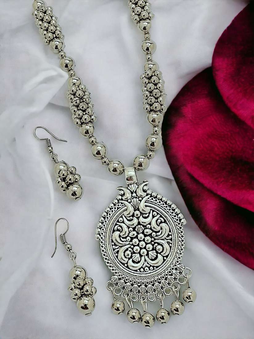 Oxidised jewellery myntra store
