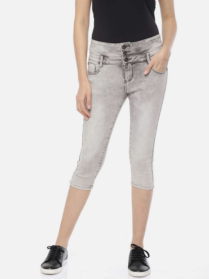 capri jeans for women myntra