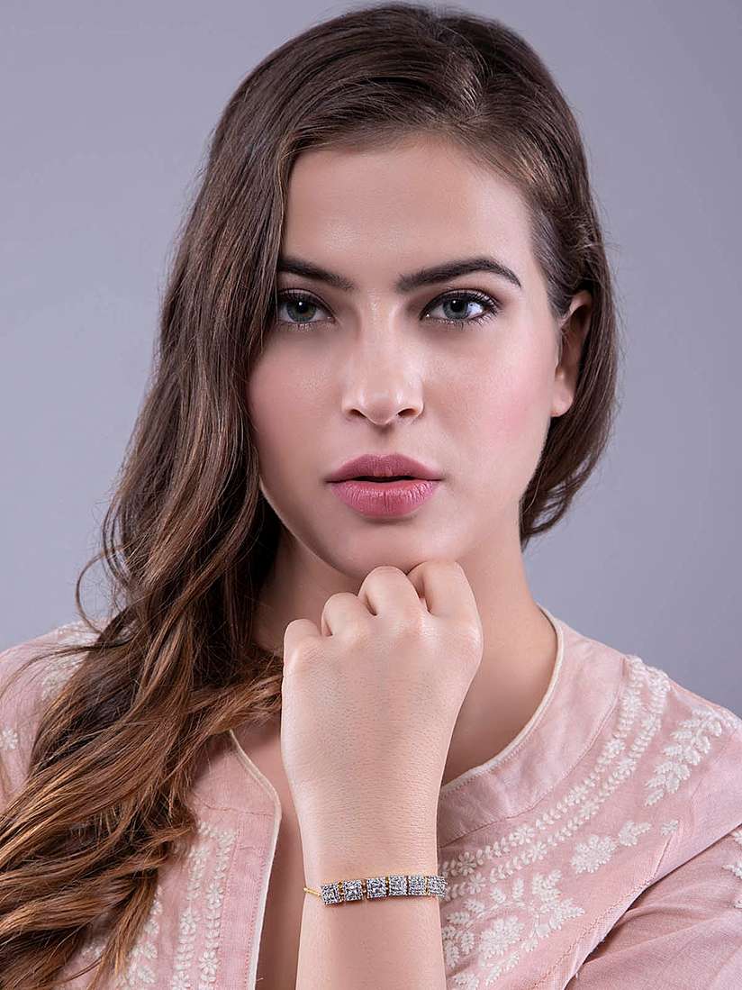 Amara White's Instagram, Twitter & Facebook on IDCrawl